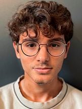 Casting du court-métrage A propos de nous - AlloCiné