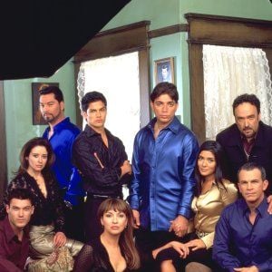 Resurrection Blvd. - Série TV 2000 - AlloCiné