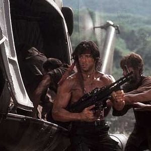 Rambo II : la mission : Photos et affiches - AlloCiné