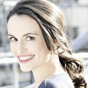 Dolya Gavanski - AlloCiné