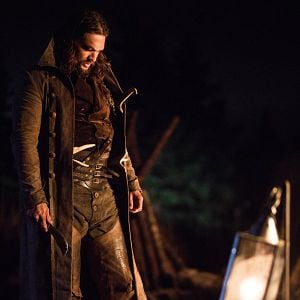 Frontier - Série TV 2016 - AlloCiné