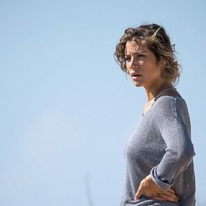 Les Ombres Rouges Saison 1 - AlloCiné