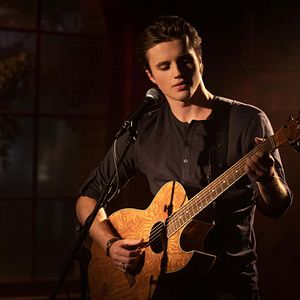 George Sear - AlloCiné