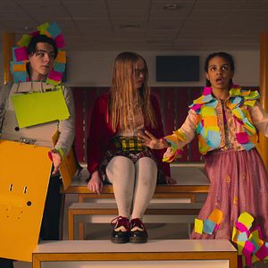 Le dernier bus - Série TV 2022 - AlloCiné