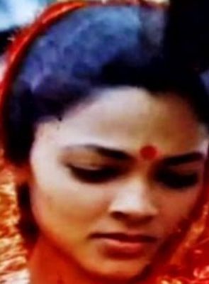 Tanvi Azmi - AlloCiné