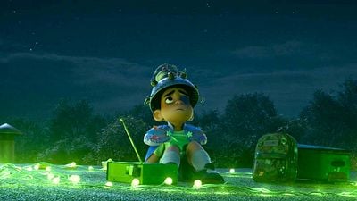 image de la news Après le succès de Vice-Versa 2, Pixar vous emmène dans l'espace avec le réalisateur de Coco : découvrez la bande-annonce d'Elio