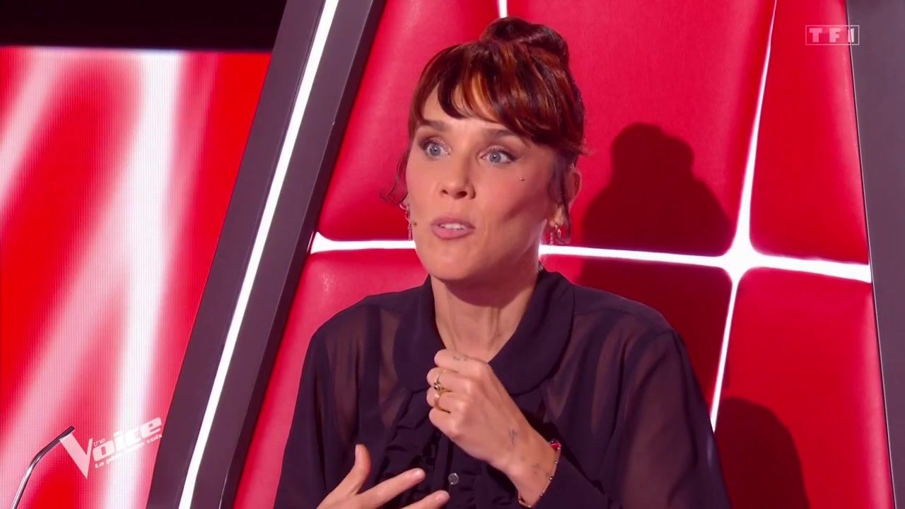 The Voice : "Je me rends compte que...", Zaz regrette-t-elle sa place de coach ? - TV ACTU by ...