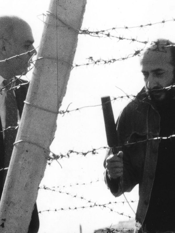 Documentarist : Photos et affiches - AlloCiné