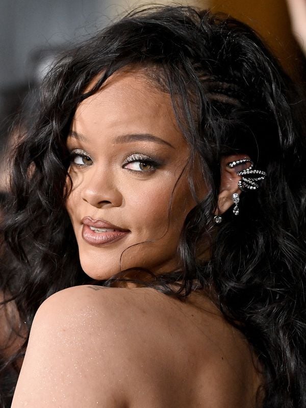 Rihanna : Sa biographie - AlloCiné