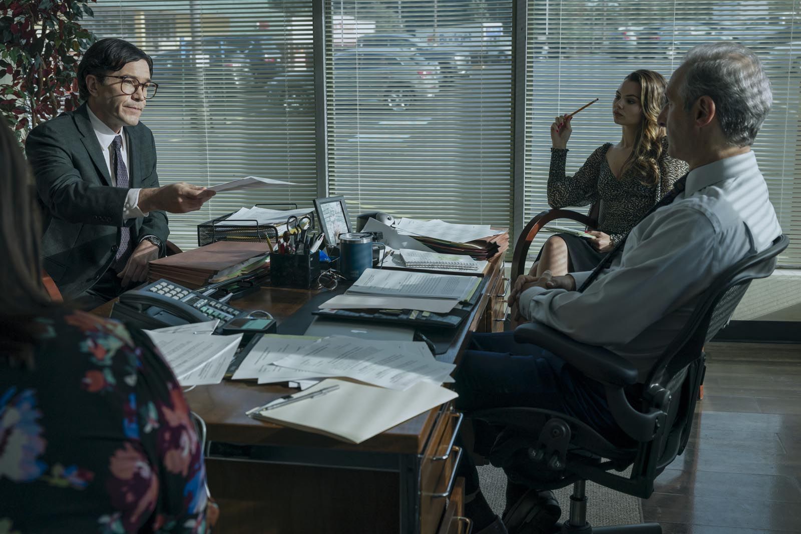 Photo de Eline Powell - Photo Richard Topol, Tom Pelphrey, Eline Powell ...