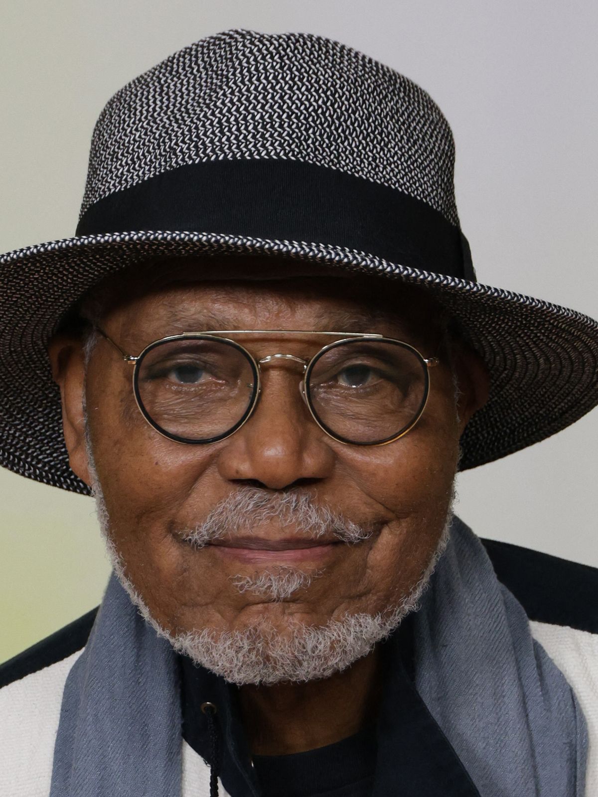 Daniel Kamwa - AlloCiné