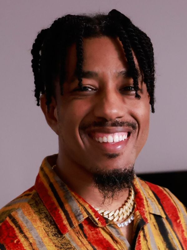 Steves J. Bryan - AlloCiné