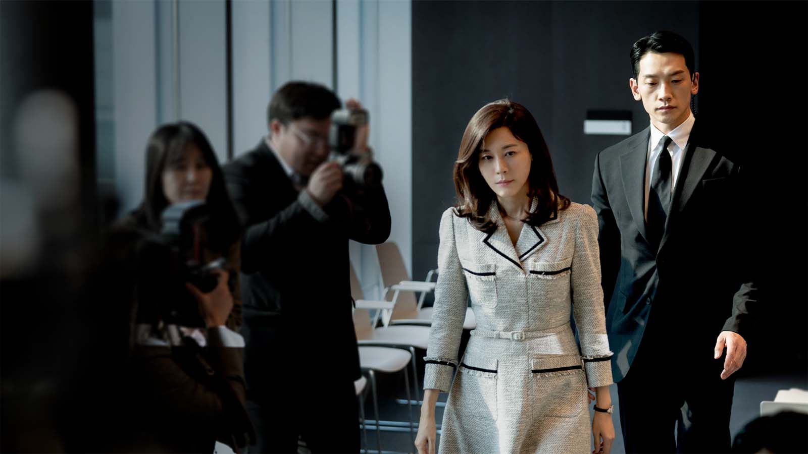 Red Swan : Red Swan : Photo - 7 sur 12 - AlloCiné