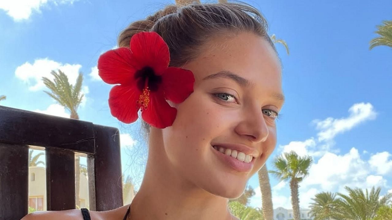 Miss France 2026 (portrait) : qui est Déborah Adelin Chabal, élue Miss Roussillon et danseuse ...