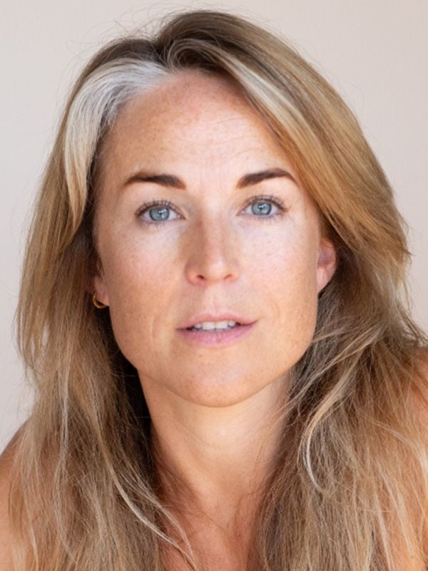 Aurélie Vaneck : Sa biographie - AlloCiné