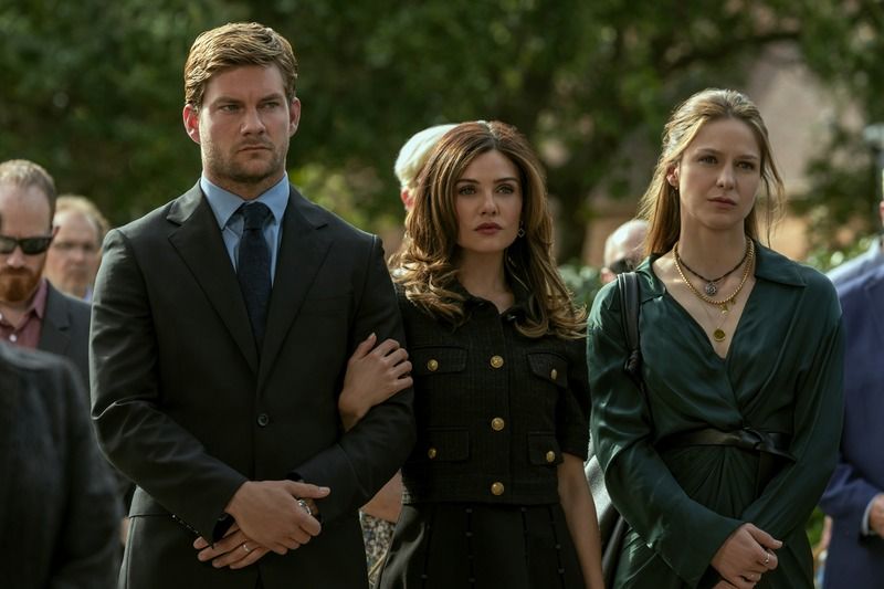 The Waterfront : Photo Melissa Benoist, Jake Weary, Danielle Campbell ...