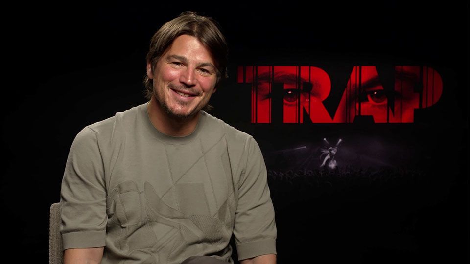 Vidéo interview pour Trap : Trap : rencontre avec l'équipe du film ...