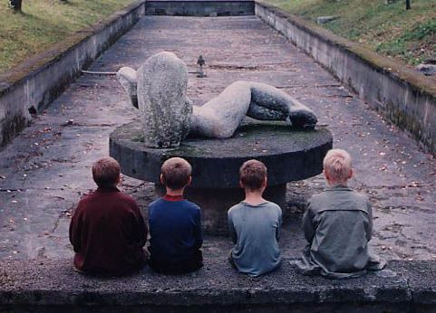 Photo du film La Cour - Photo 3 sur 4 - AlloCiné