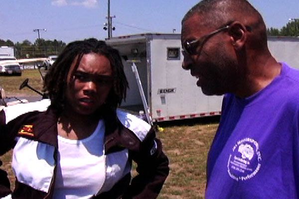 Photo du film Cinnamon - Photo 8 sur 9 - AlloCiné