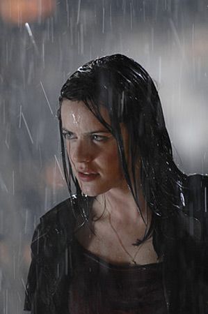 Bionic Woman : Photo Michelle Ryan - 21 sur 35 - AlloCiné