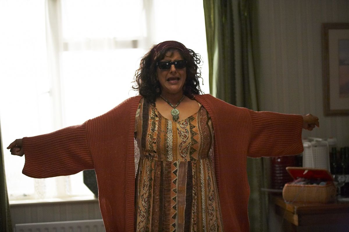 Beautiful People (UK) : Photo Meera Syal - 11 sur 20 - AlloCiné