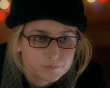 Trailer du film Night Train - Night Train Bande-annonce VO - AlloCiné