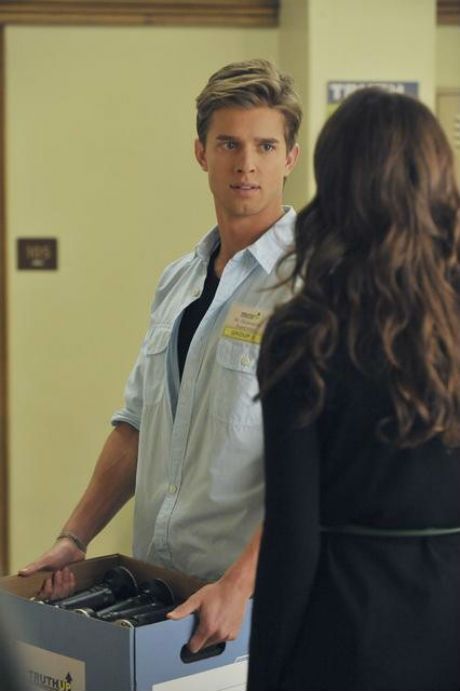 Photo de Drew Van Acker - Pretty Little Liars : Photo Drew Van Acker ...