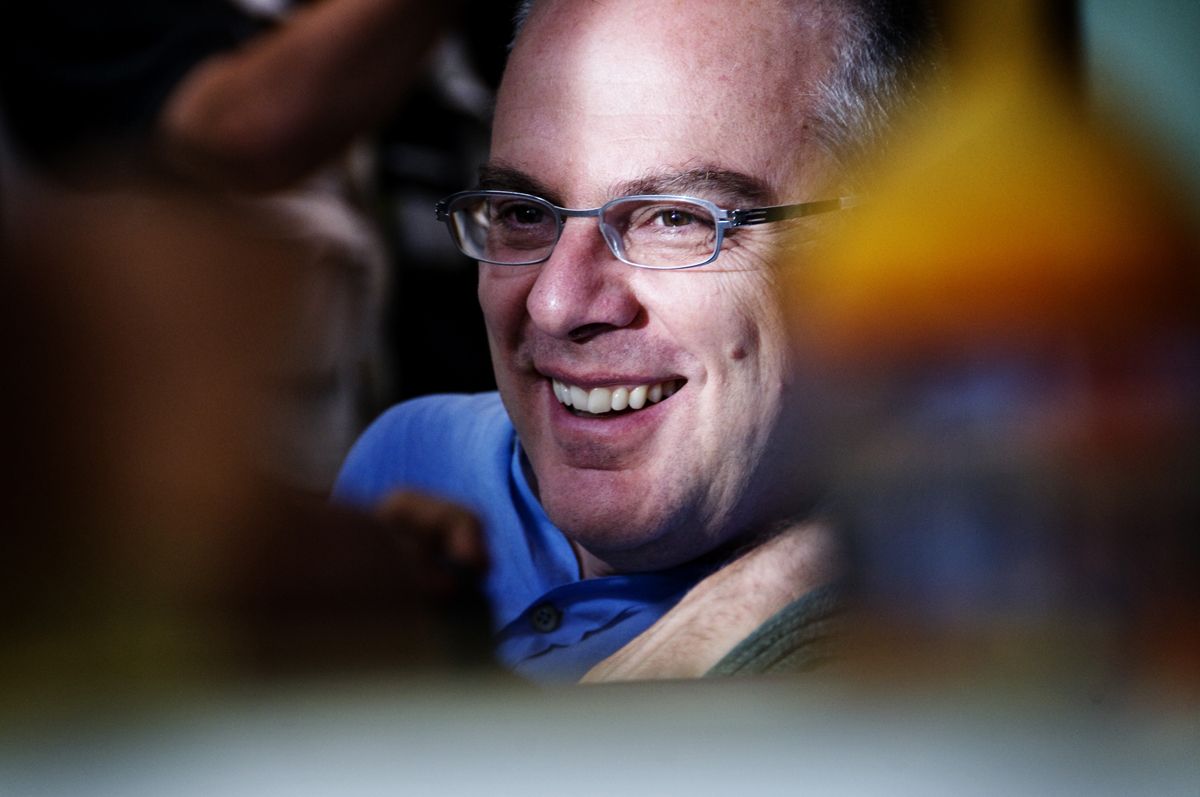 Photo de Daniele Luchetti - La Nostra Vita : Photo Daniele Luchetti ...