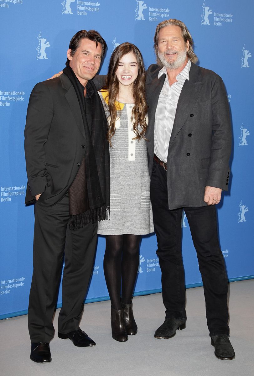 Photo de Josh Brolin - True Grit : Photo Hailee Steinfeld, Jeff Bridges ...