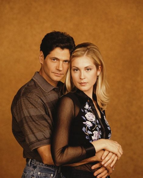 Melrose Place : Photo Kelly Rutherford, Thomas Calabro - 308 sur 427 - AlloCiné