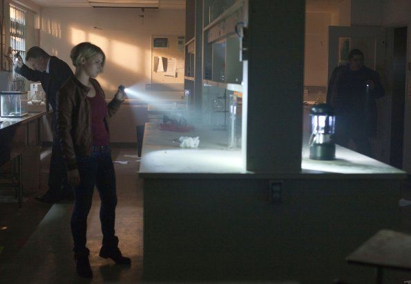 Alcatraz : Alcatraz : Photo Sarah Jones, Sam Neill, Jorge García - 29 ...