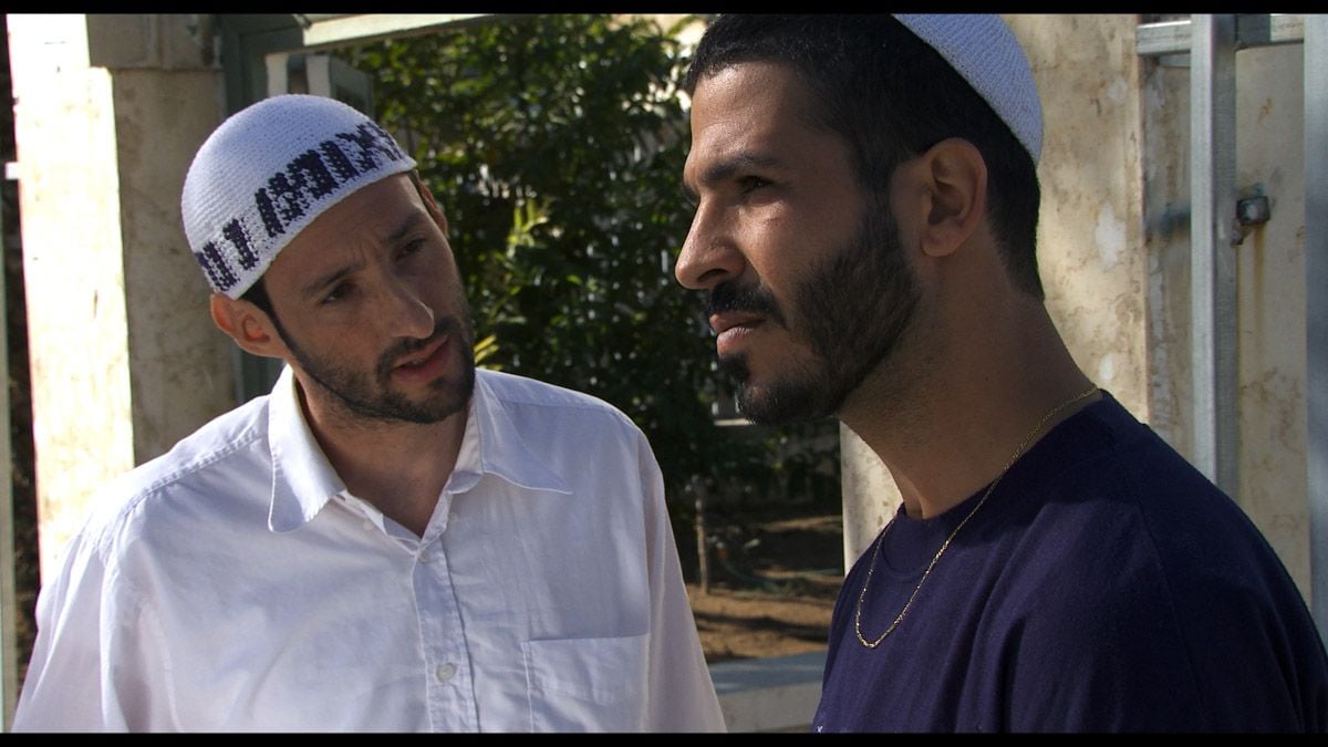 Photo de Roy Assaf - Les Voisins de Dieu : Photo Gal Friedman, Roy ...