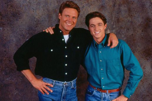 Santa Barbara : Photo Forry Smith, Eric Close - 121 sur 507 - AlloCiné