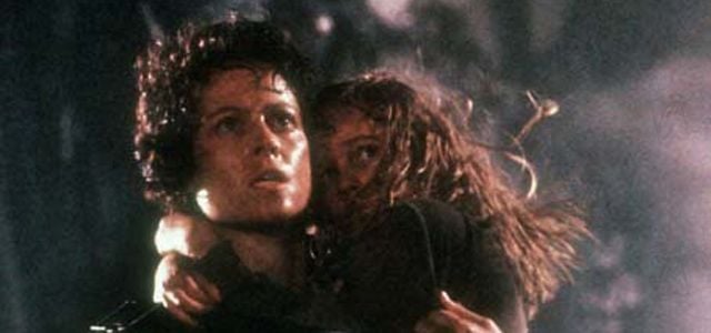 Ellen Ripley: 13 personnages de films qui ont clairement la poisse ...