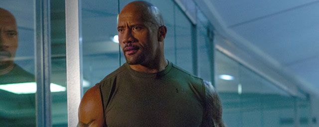Shazam : Dwayne Johnson intrigué par Black Adam - Actus Ciné - AlloCiné