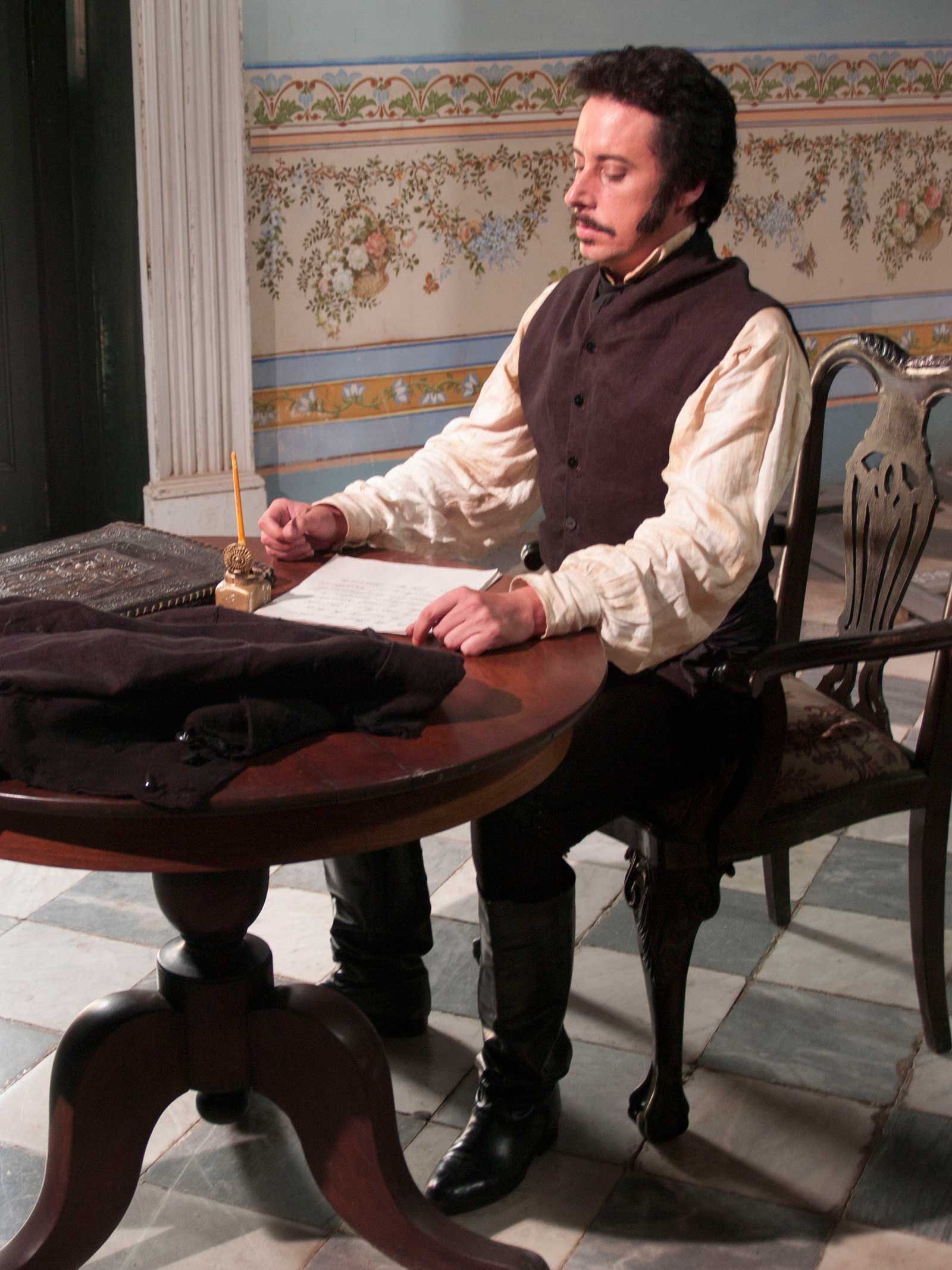 Photo de Roque Valero - Photo Roque Valero - Photo 2 sur 10 - AlloCiné