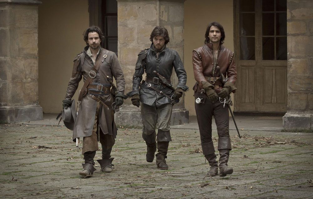 Photo de Luke Pasqualino - The Musketeers : Photo Luke Pasqualino, Tom ...