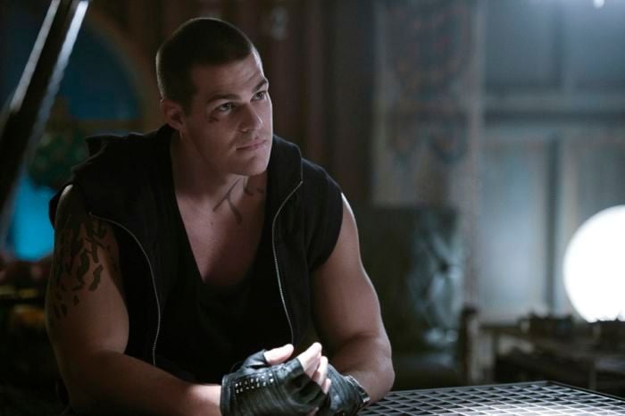 Photo de Greg Finley (II) - Star-Crossed : Photo Greg Finley (II ...