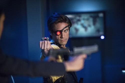 Arrow : Arrow : Photo Michael Rowe (II) - 880 sur 1200 - AlloCiné