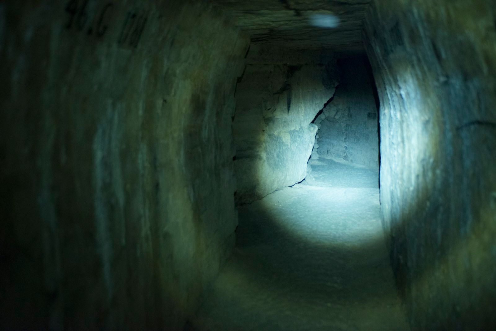 Photo promotionnelle du film Catacombes - Photo 12 sur 27 - AlloCiné