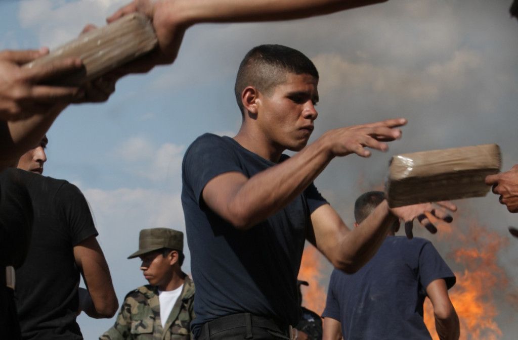 Photo du film Heli - Photo 6 sur 11 - AlloCiné