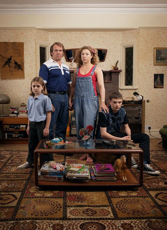 Photo de Alex Kingston - Photo Sydney Wade, Ethan Griffin, Dean Andrews ...