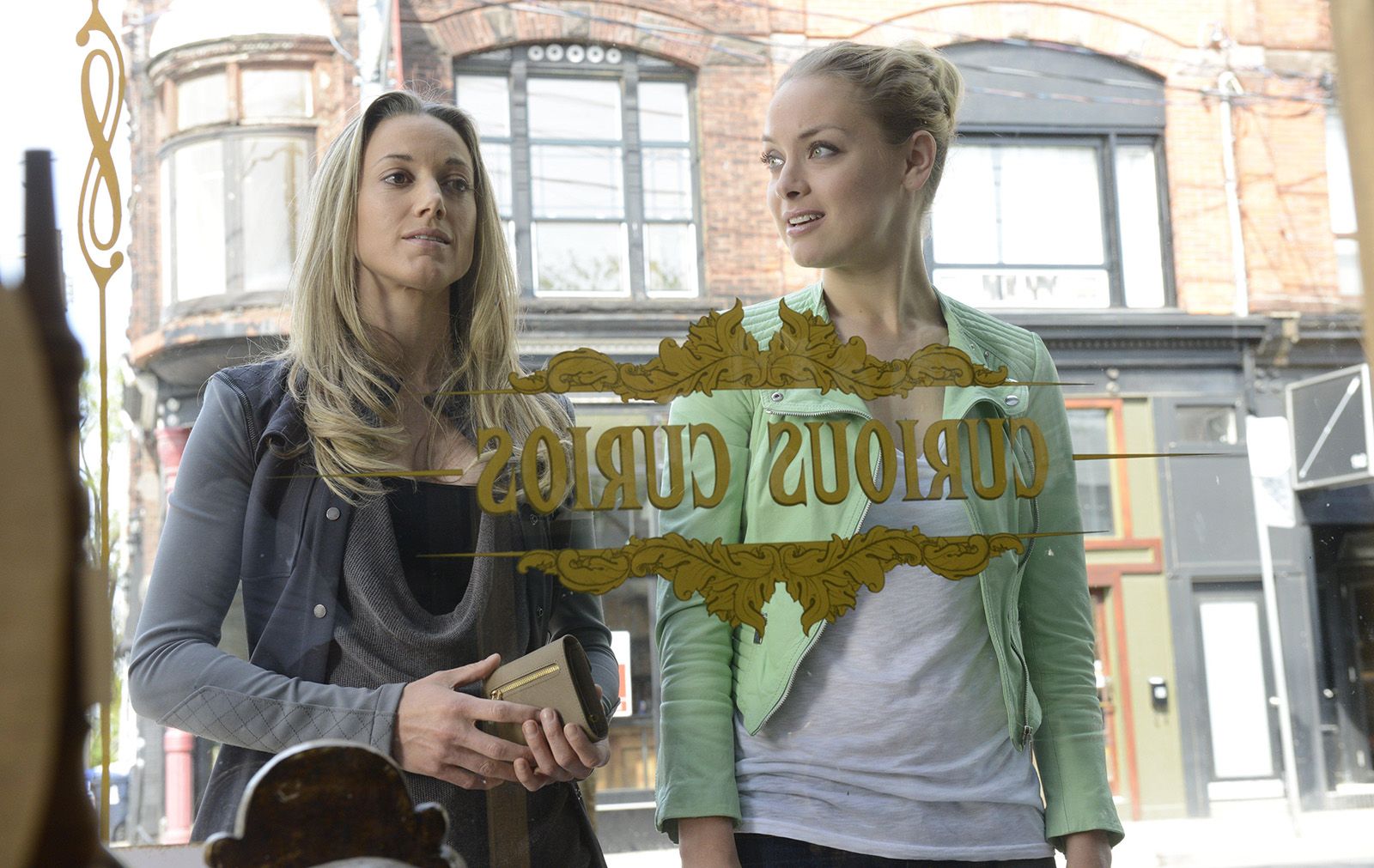 Photo de Rachel Skarsten - Lost Girl : Photo Rachel Skarsten, Zoie ...