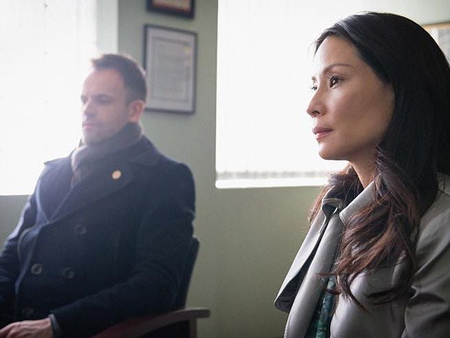 Photo de Lucy Liu - Elementary : Photo Jonny Lee Miller, Lucy Liu - Photo 224 sur 517 - AlloCiné