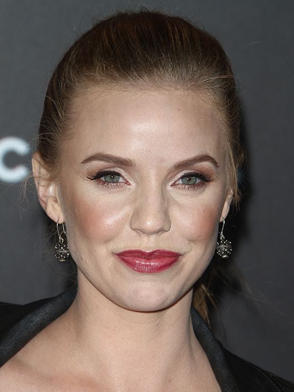 Kelli Garner - AlloCiné