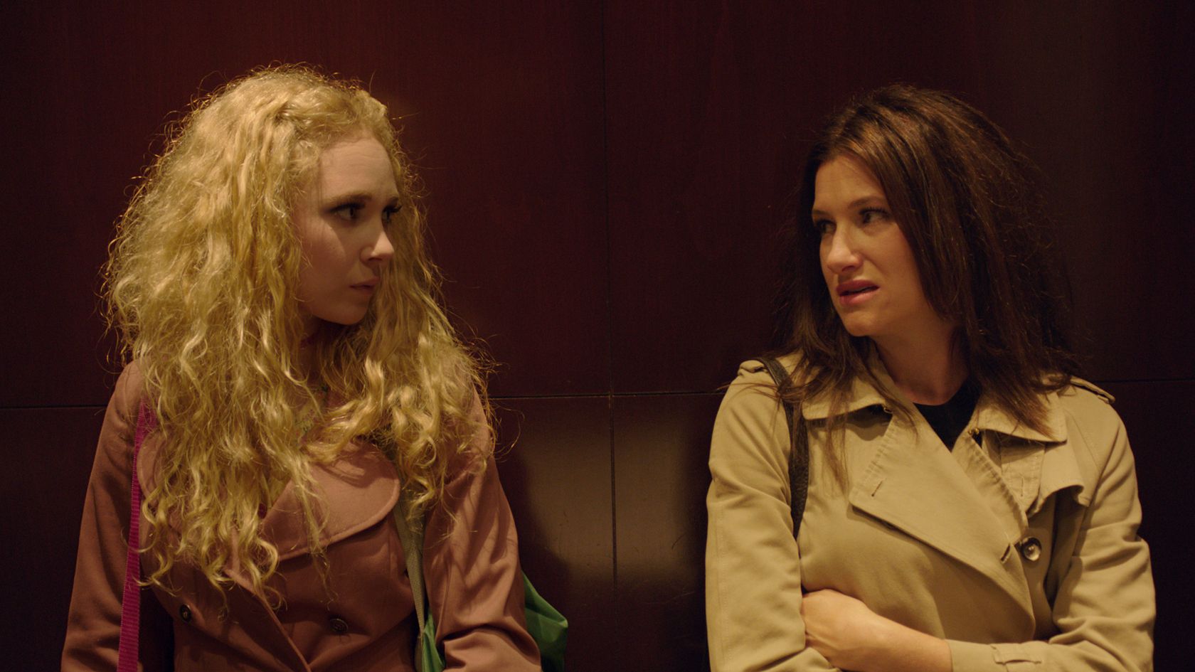 Photo de Juno Temple - Afternoon Delight : Photo Juno Temple, Kathryn Hahn - Photo 94 sur 127 ...