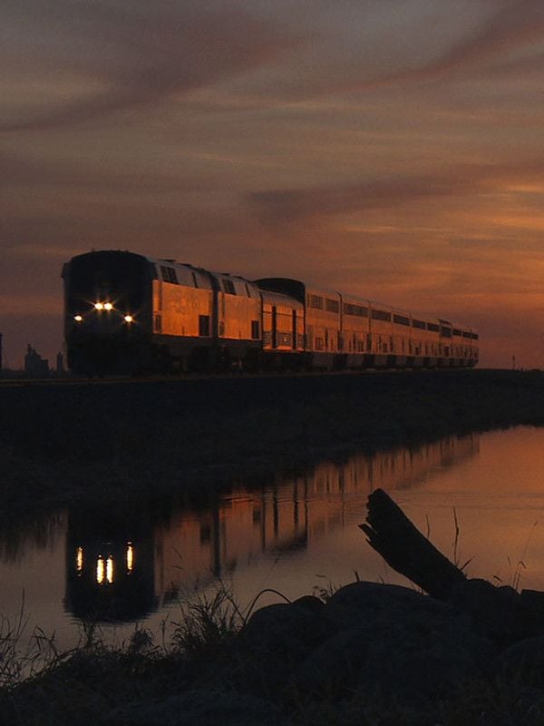 In Transit - Film documentaire 2018 - AlloCiné