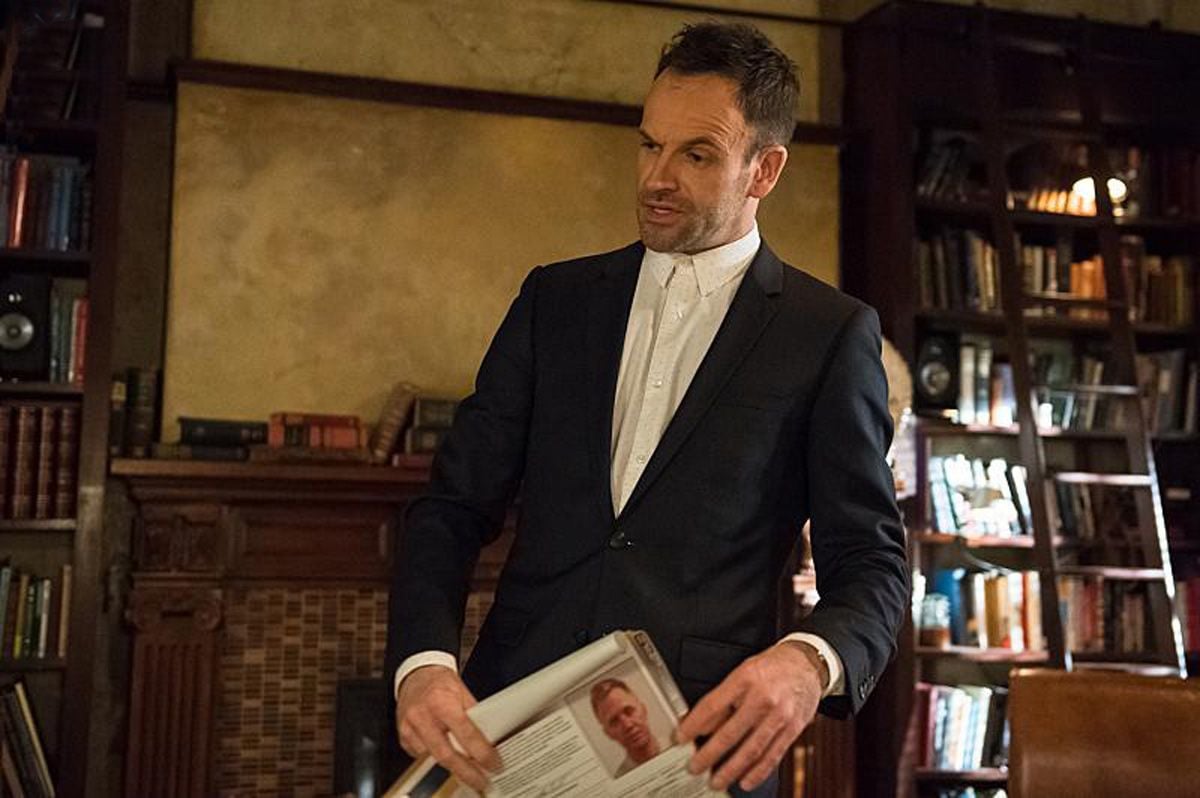 Elementary : Elementary : Photo Jonny Lee Miller - 377 sur 870 - AlloCiné