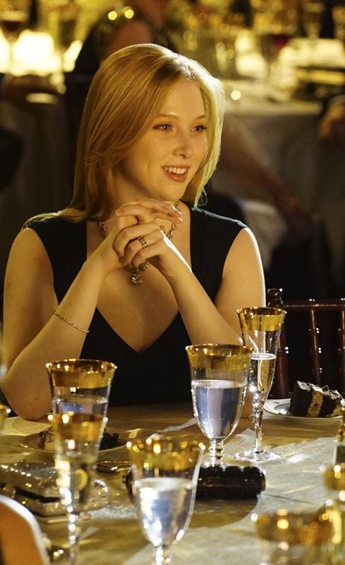 Castle : Castle : Photo Molly C. Quinn - 216 sur 1200 - AlloCiné