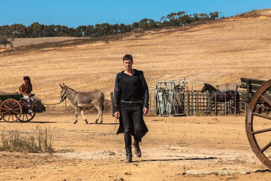 Dominion : Dominion : Photo Tom Wisdom - 99 sur 182 - AlloCiné